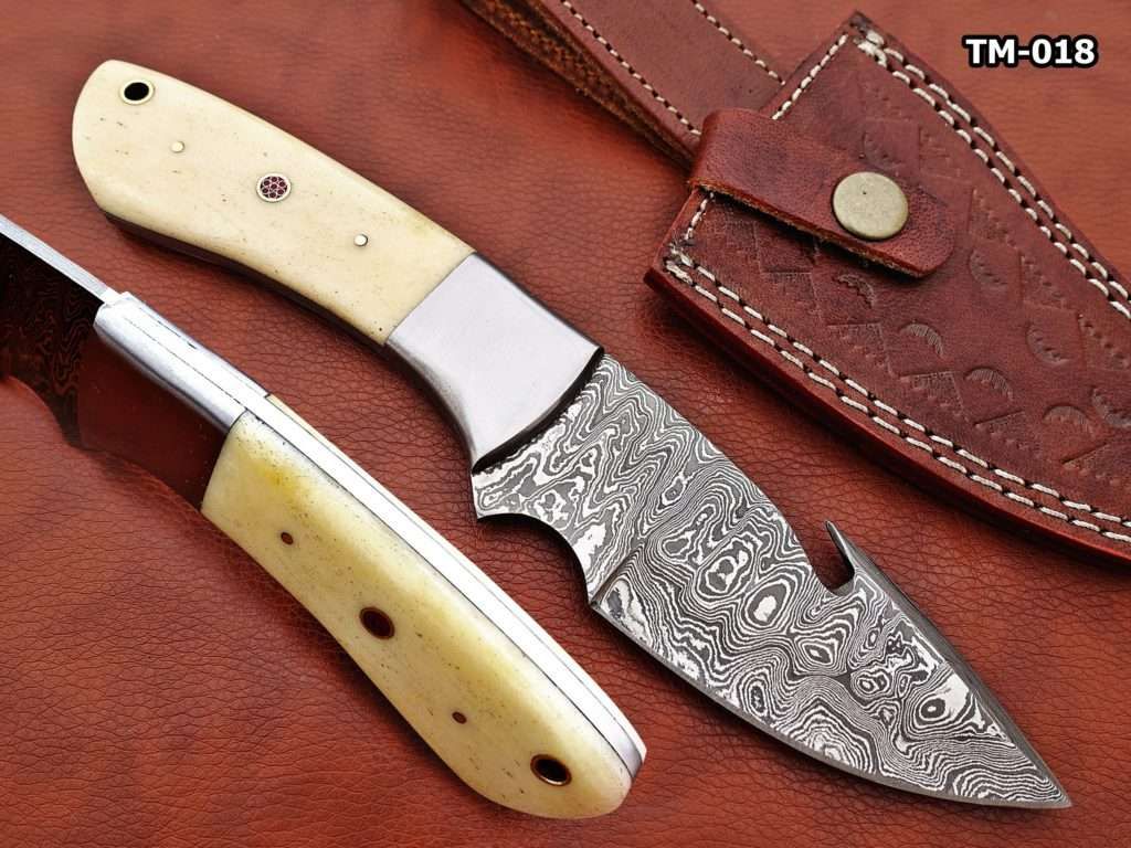 9.5" long Damascus steel Gut hook skinning knife, Full tang Rain drop ...